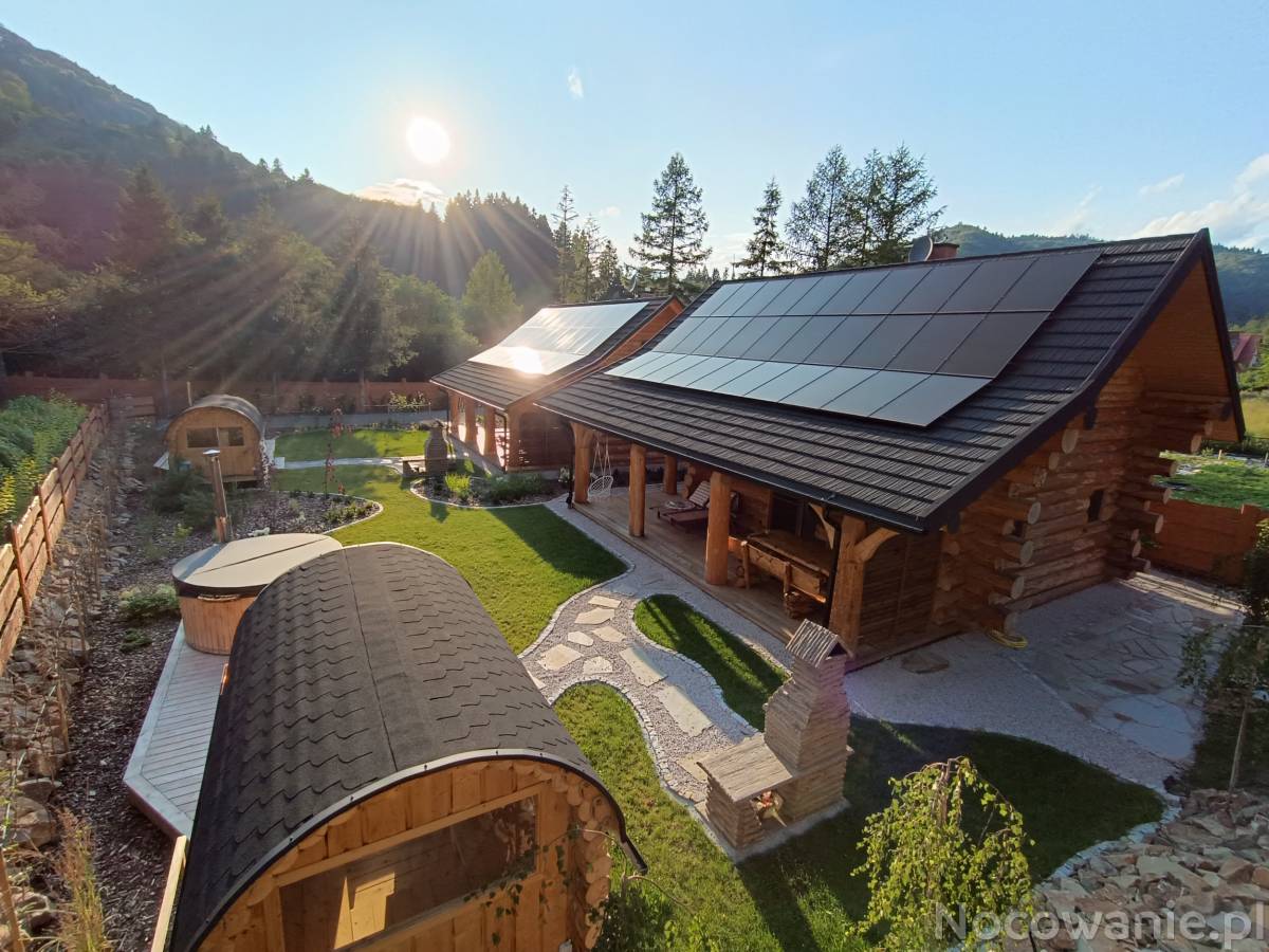 BRATNIA BYSTRE - Domy z bala z jacuzzi i sauna - Cisna - Nocowanie.pl