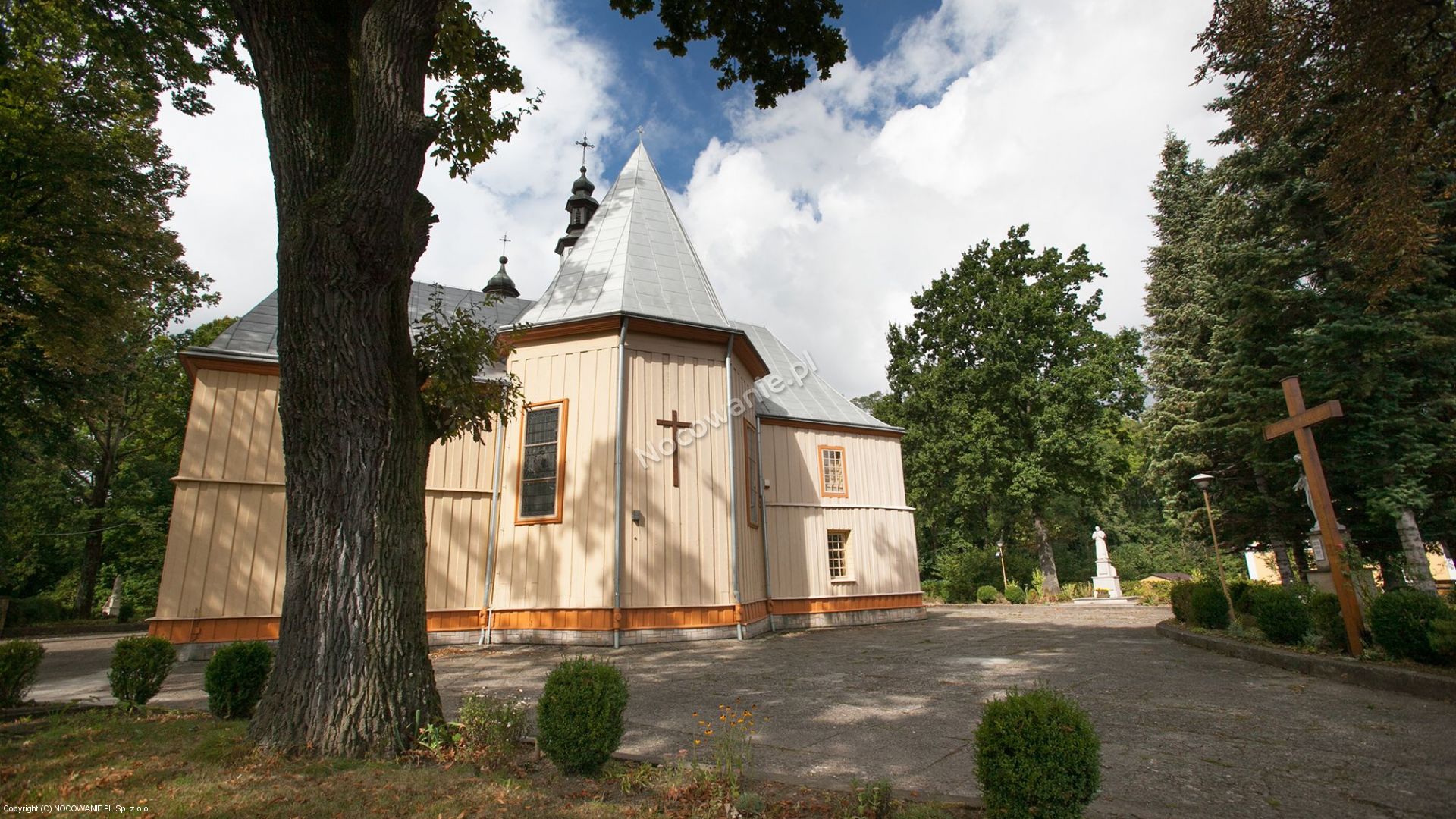 Kościół pw. Wszystkich Świętych w Iwoniczu Iwonicz, msze, godziny mszy